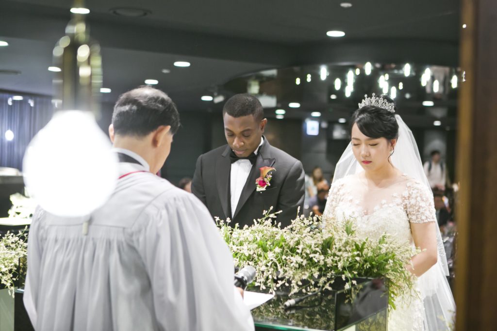 Kyunghwa & Tayo's Korean-Nigerian Wedding in Busan