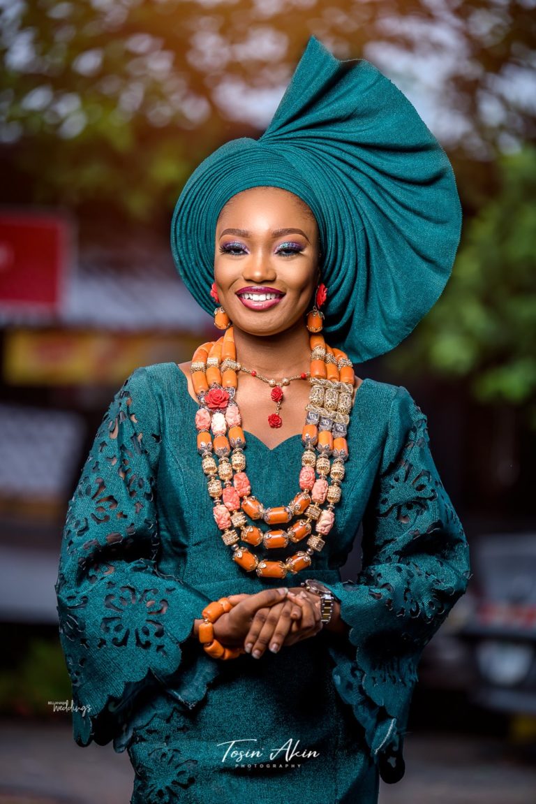 Maybe this Gele Style is that Extra You Need for your Trad Look