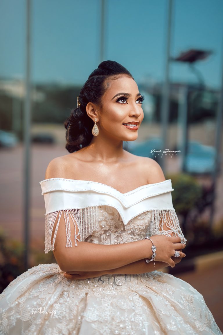 Here's how to Rock an Ivory Bridal Dress for your Wedding