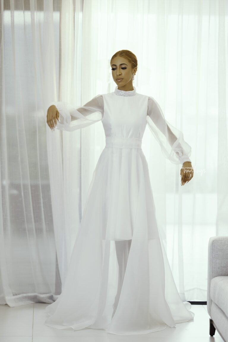 The Simply Collection by Nina Kwande is a Classic for the Minimalist Bride