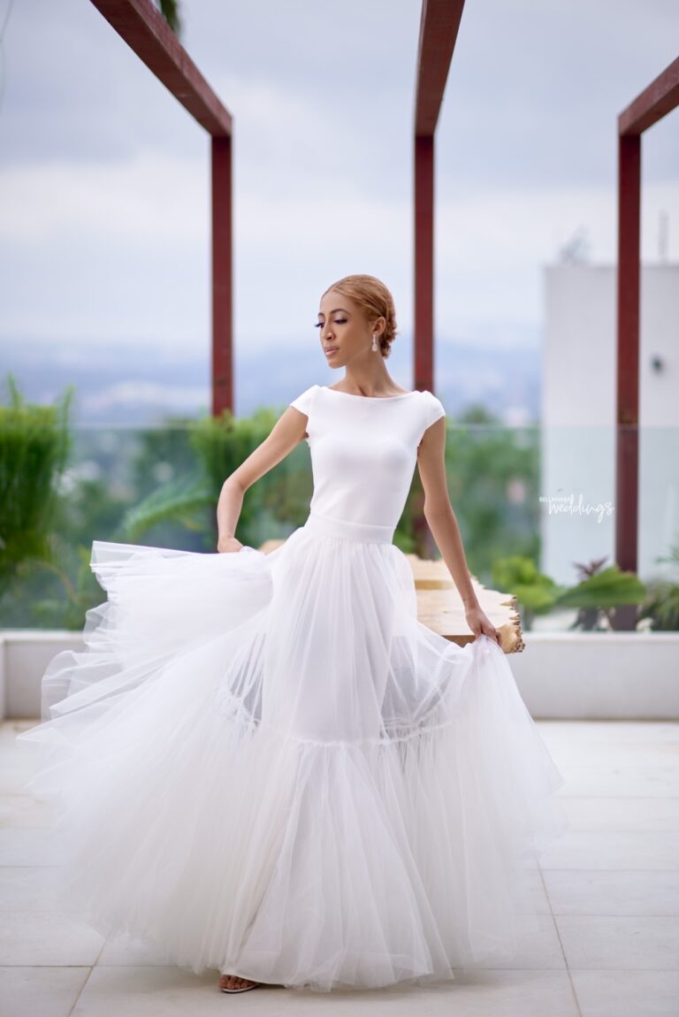 The Simply Collection by Nina Kwande is a Classic for the Minimalist Bride