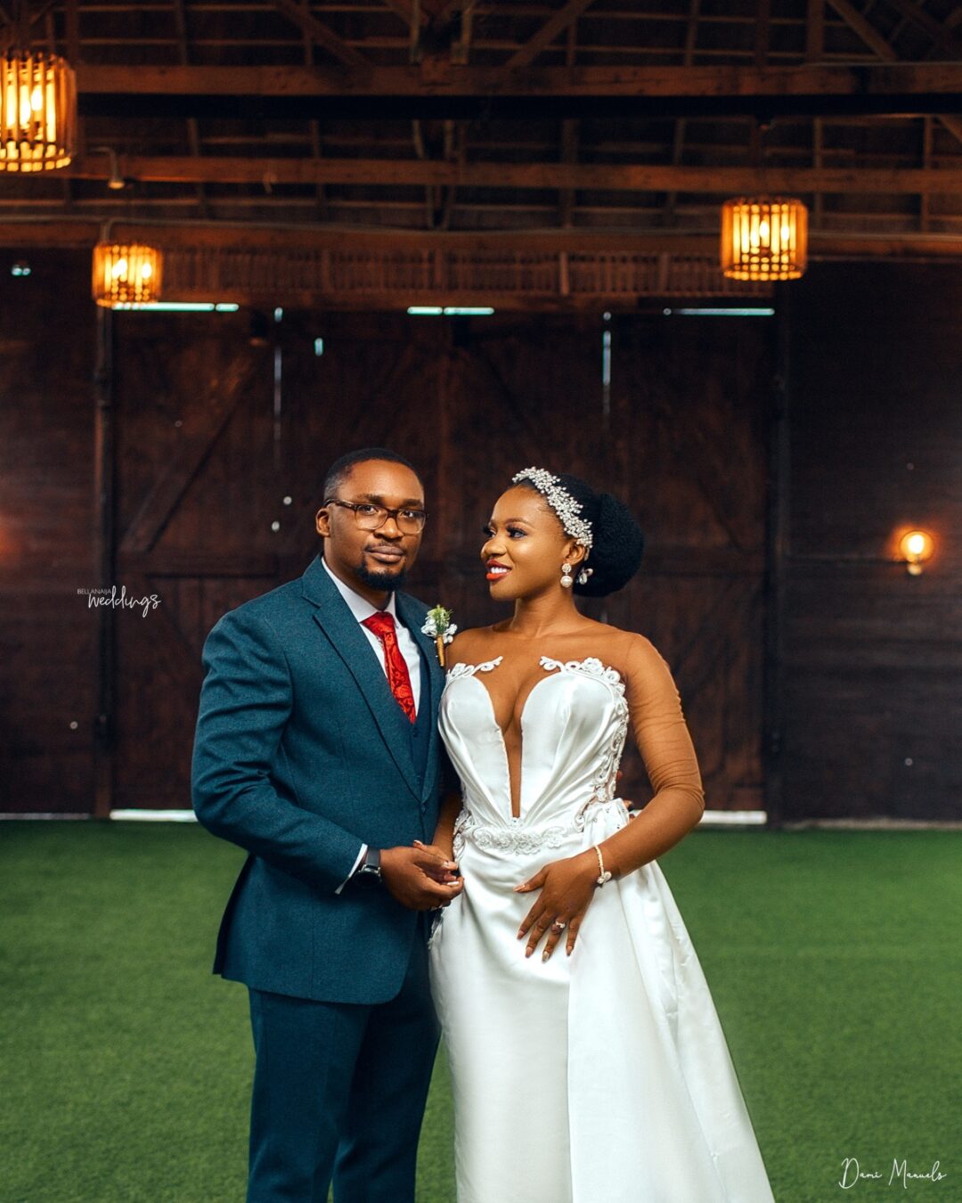 Jessica & Chris' Love Story Have us Scribbling Moral Lessons & Blushing!