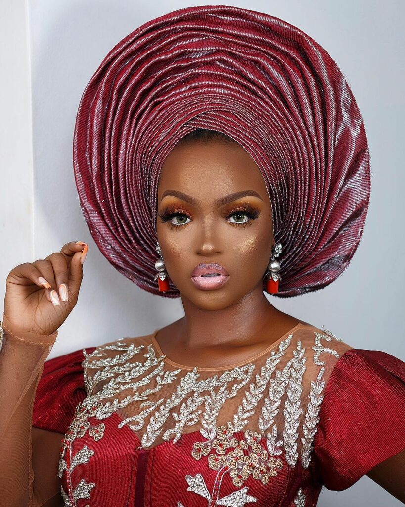 Get Your Trad Popping With this Radiant Beauty Look