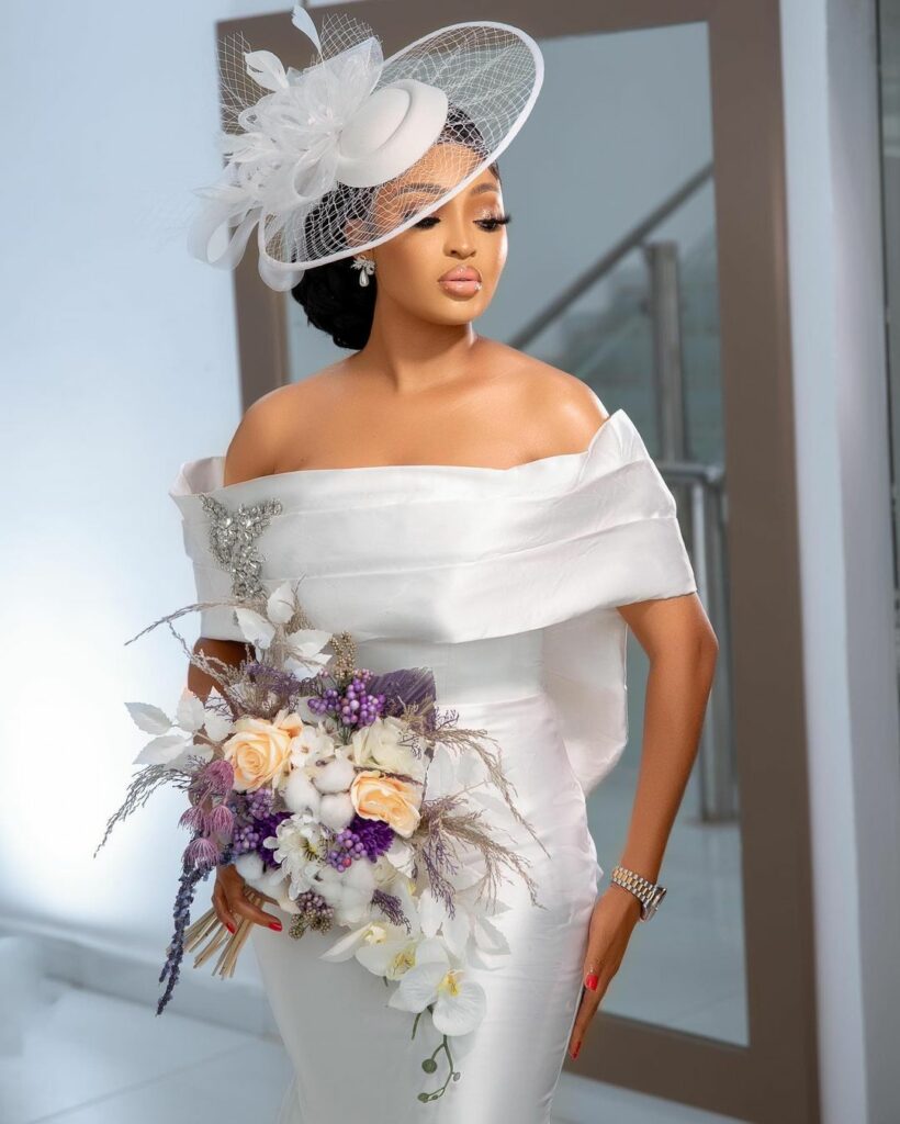 This Civil Wedding Look is a Perfect Blend of Simplicity & Style