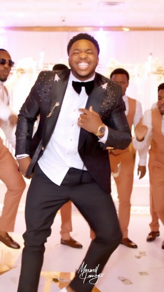 Isaiah & His Twin are Showing Us How To Make an Entrance!