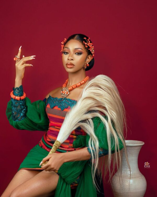 Bring All The Colours To Your Igbo Trad With This Beauty Look
