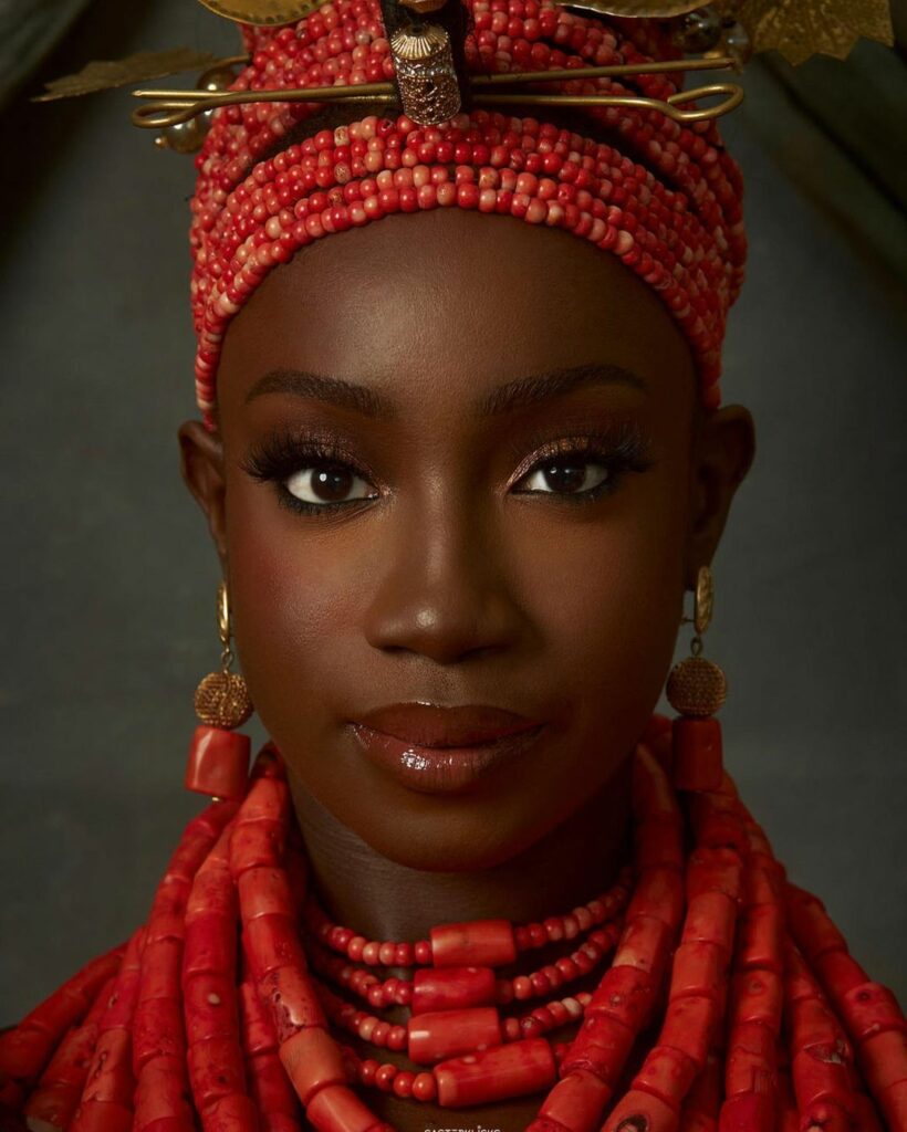 Show up to Your Edo Trad with Poise and Elegance with This Beauty Look!