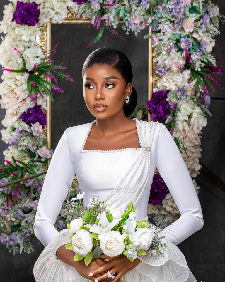 Come Through Chic & Pretty on Your Civil Wedding With This Beauty Look