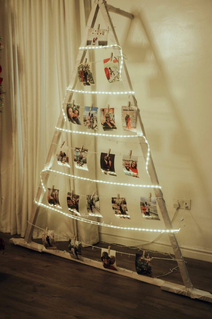 Tobi Fell in Love With Oyin On The First Date! Enjoy Their #BNBling ...