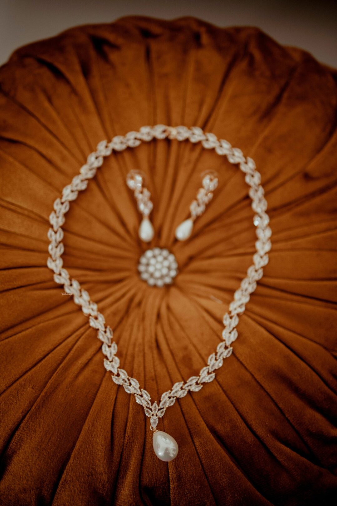 Feel The Vibrance of Culture In Chidi & Mow's Nigerian-Tanzanian Trad!