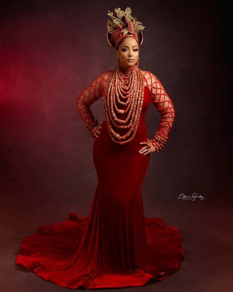 Sign Up For Premium Elegance With This Stunning Edo Bridal Inspo!