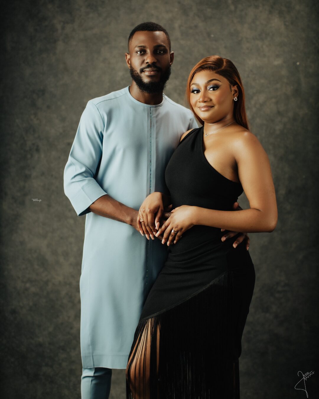 Oluwabunmi & Omayemi Found Love on a Cold Christmas Night 4 Years Ago ...