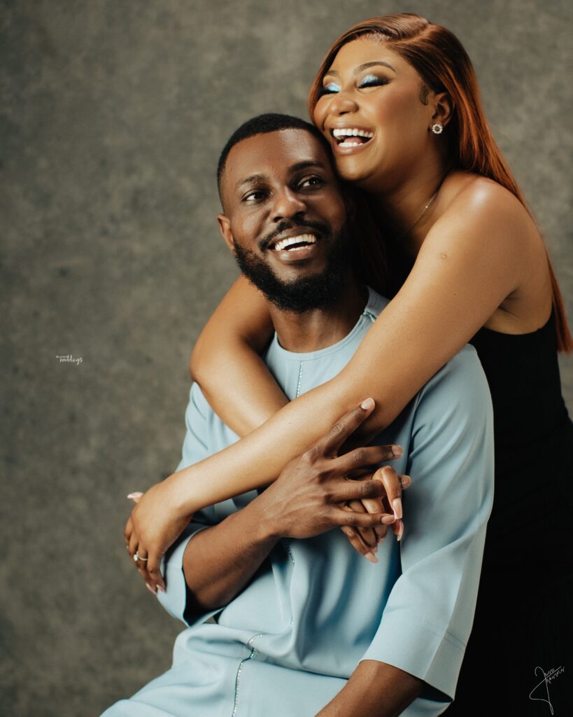 Oluwabunmi & Omayemi Found Love on a Cold Christmas Night 4 Years Ago ...