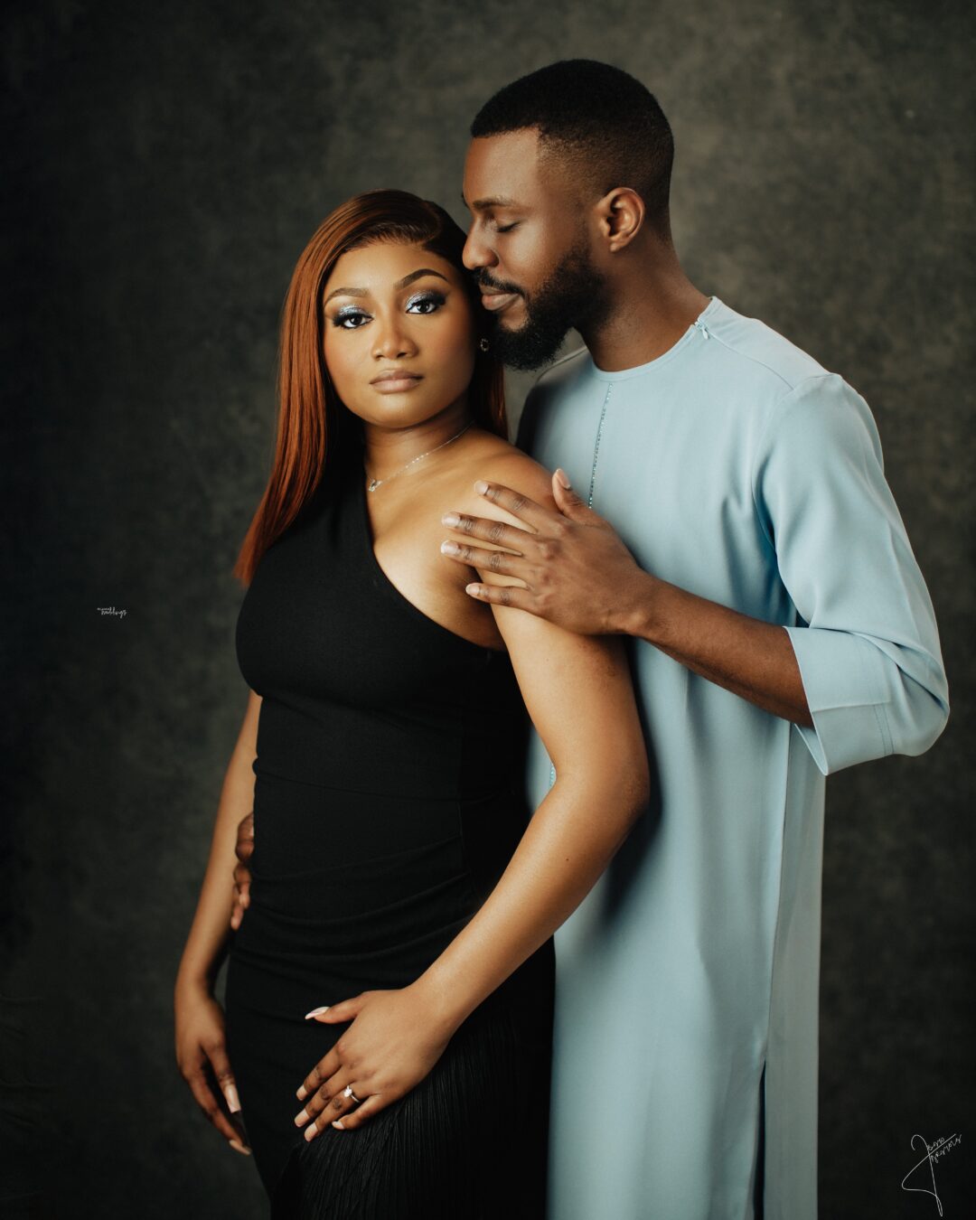 Oluwabunmi & Omayemi Found Love on a Cold Christmas Night 4 Years Ago ...