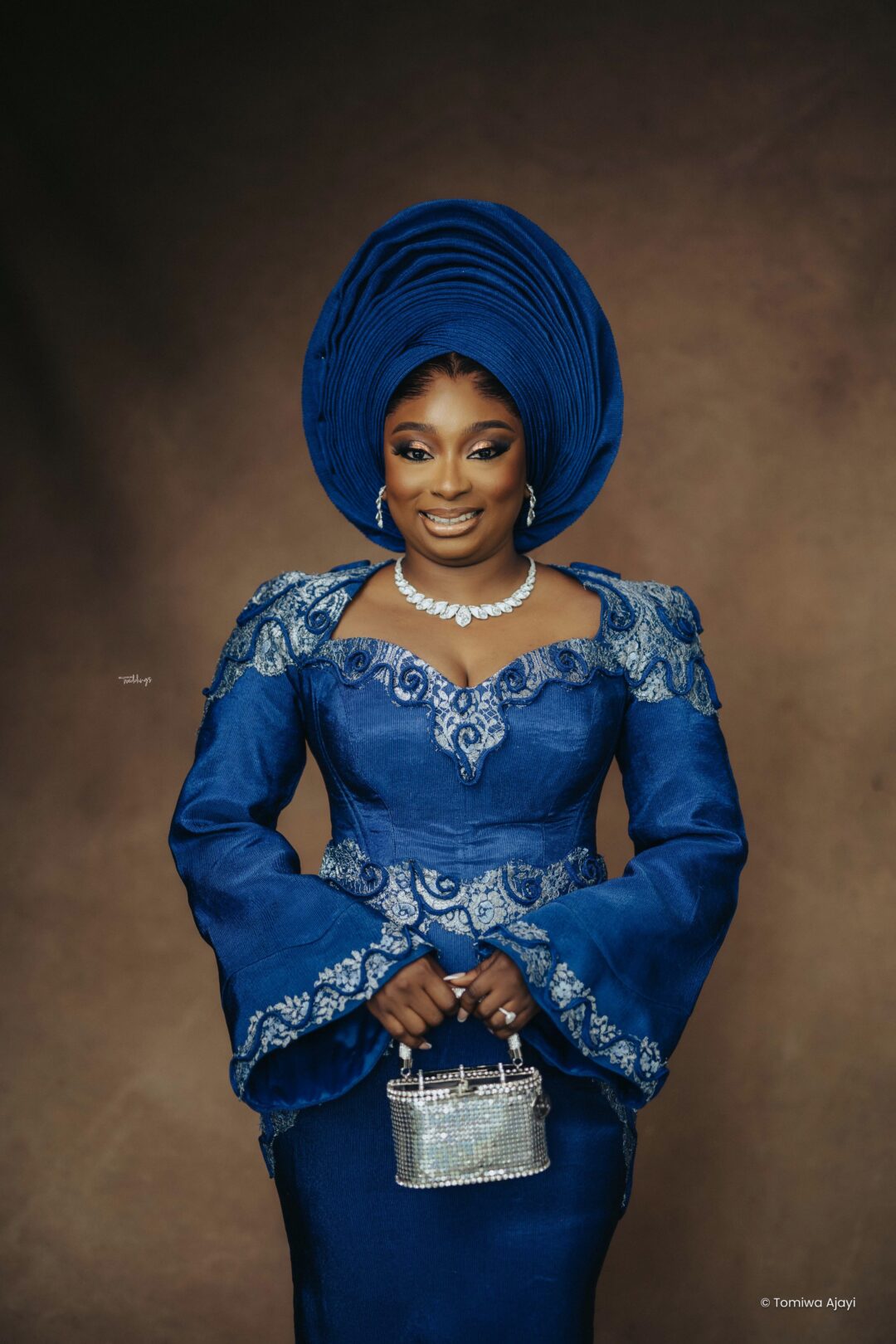 Temi Went To Work and Found Her Man! Enjoy Temi & Dimeji's Trad