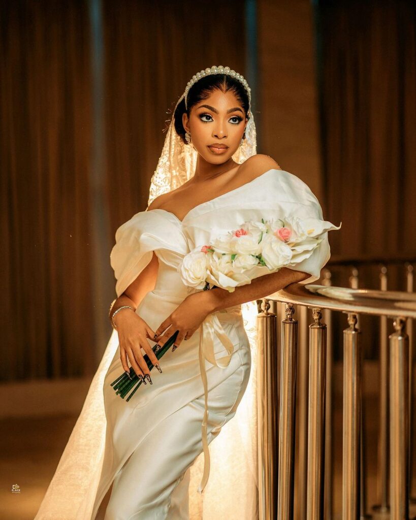 This is Your Go-to Inspo For an Elegant White Wedding Slay!