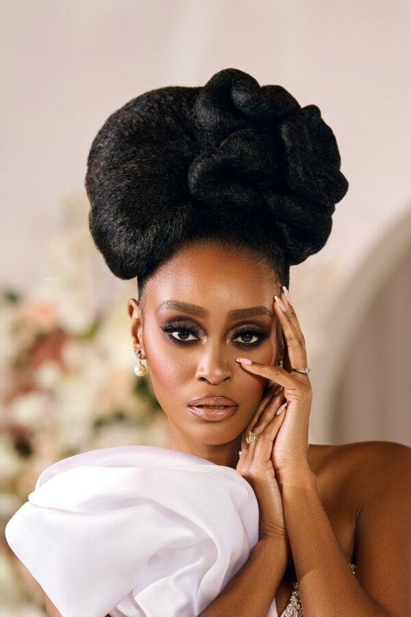 This 'Avant-Garde' Styled Shoot Will Inspire CreativitOn Your Big Day