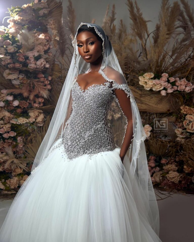 This Dazzing Beauty Look Will Inspire Your Fairytale Wedding Slay