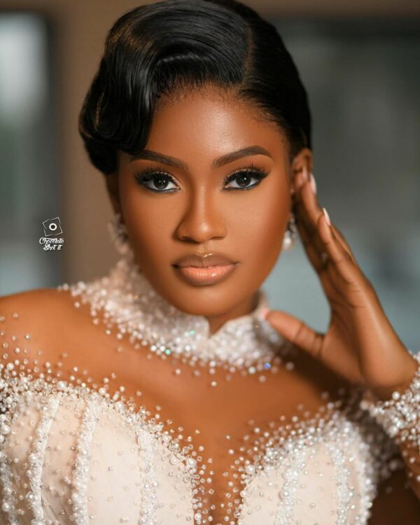 Own The Spotlight On Your Big Day With This Radiant Beauty Look ...