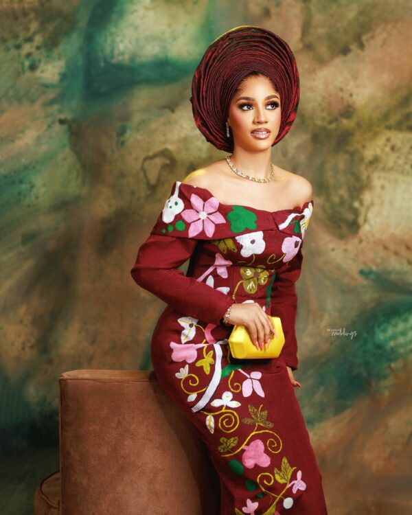 Blend Tradition & Modern Elegance With This Yoruba Trad Look
