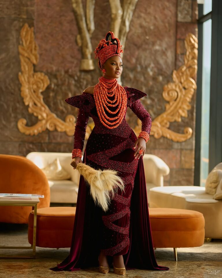 Make a Regal Statement at Your Edo Trad With This Inspo